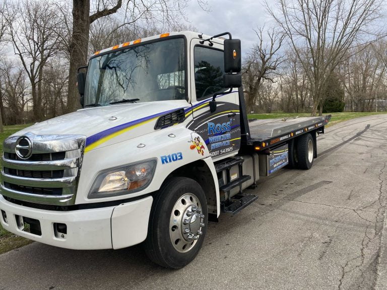 24-Hour Wrecker Services Shelbyville | Shelbyville, IN | Ross' Wrecker ...